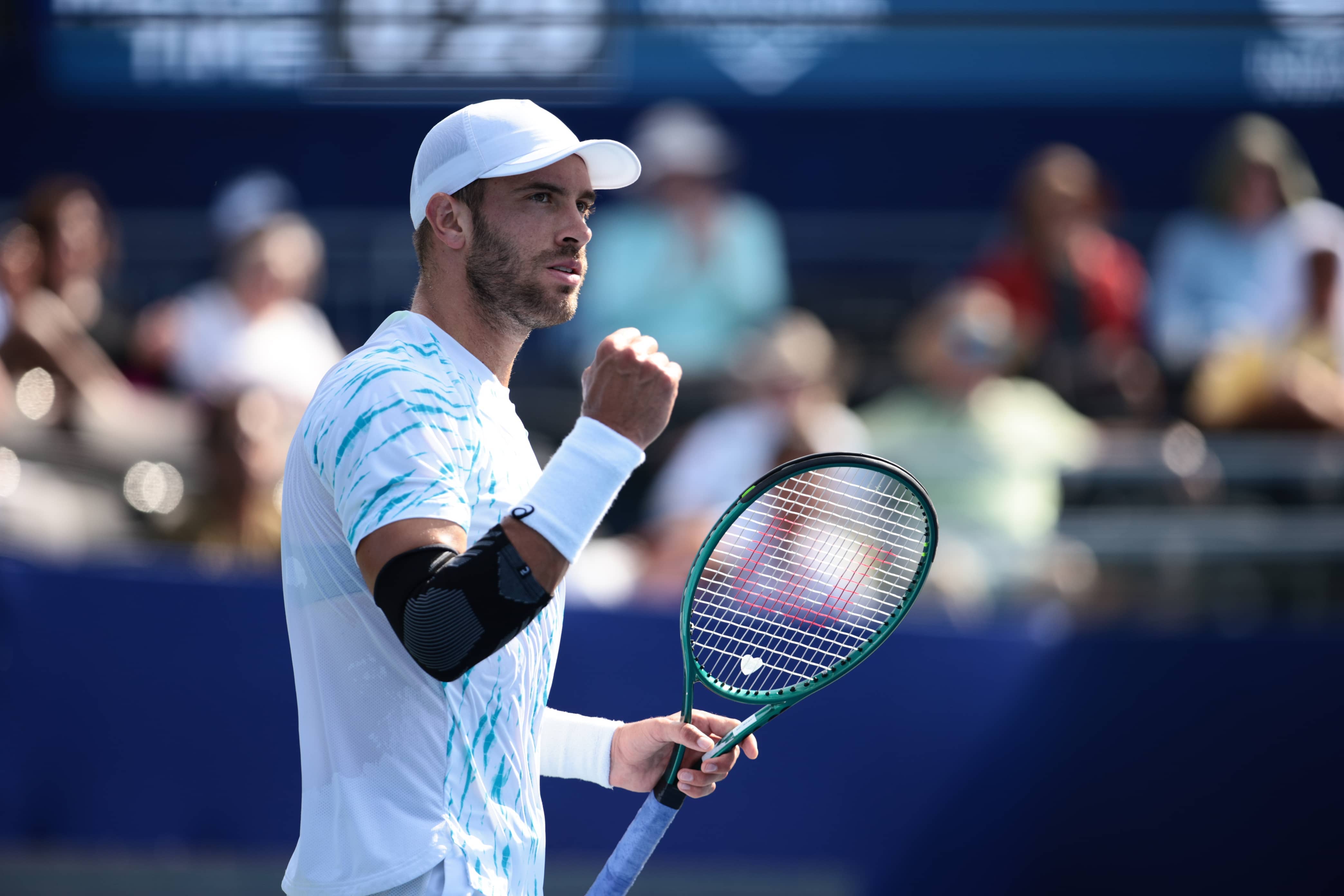 Coric defeats Baez News Article Winston Salem Open Tennis